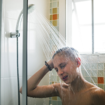 klassewasser.de Sorgsamer Umgang mit Wasser - Jugendliche